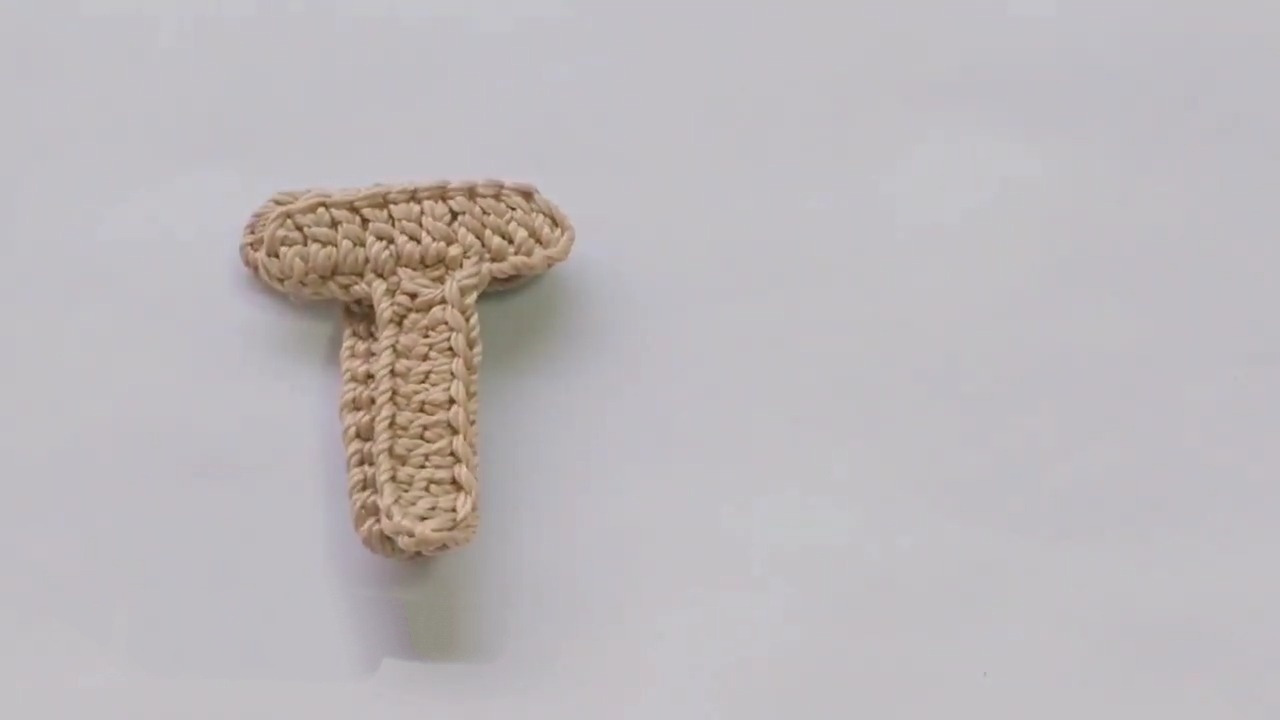 How to Crochet Letters T and O Keychain Pattern - Crochet Ami