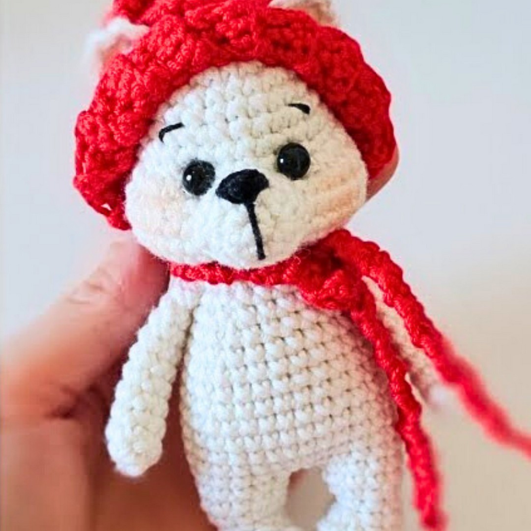 Cuddly Crochet Bear with This Easy and Fun Pattern for Beginners and ...