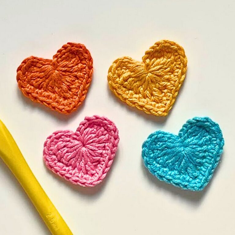 Crochet Little Hearts – Sweet Patterns for Versatile Style - Crochet Ami